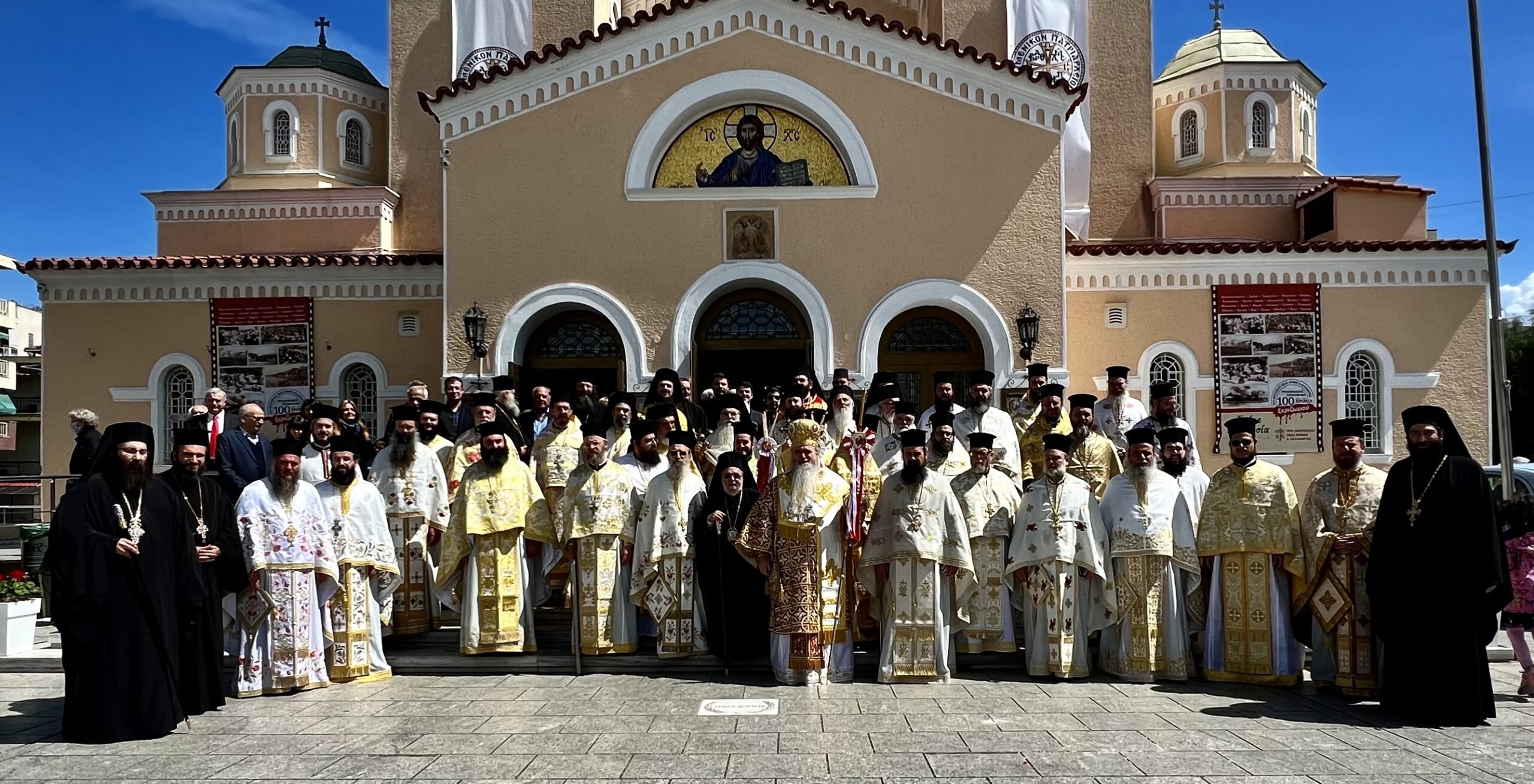 (Φωτ. Υλικό) Ανάσταση στην Ι.Μ. Καλαμαριάς - Ιερά Μητρόπολη Νέας Κρήνης ...